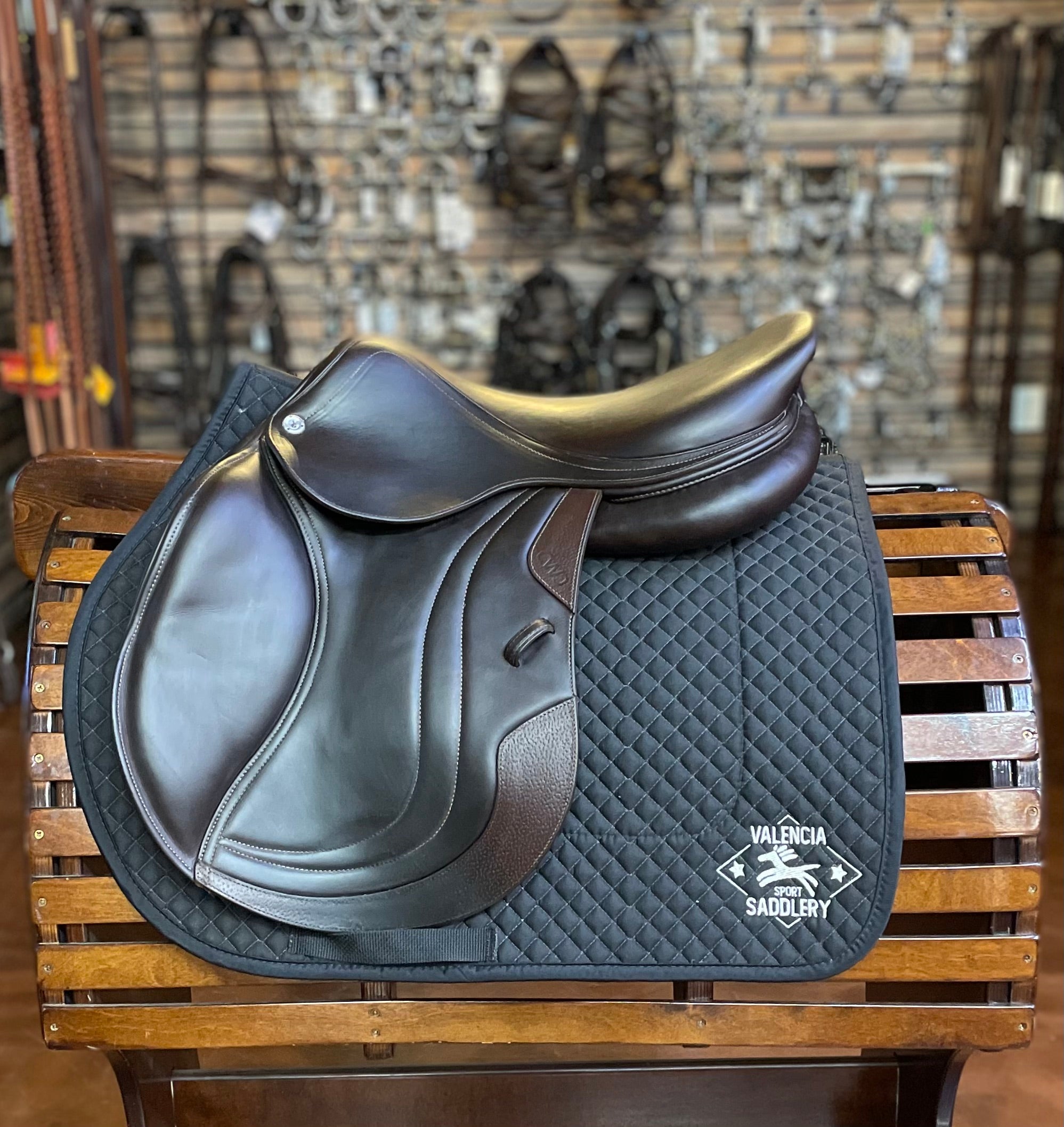 CWD SE01 Saddle 17.5" - 3L